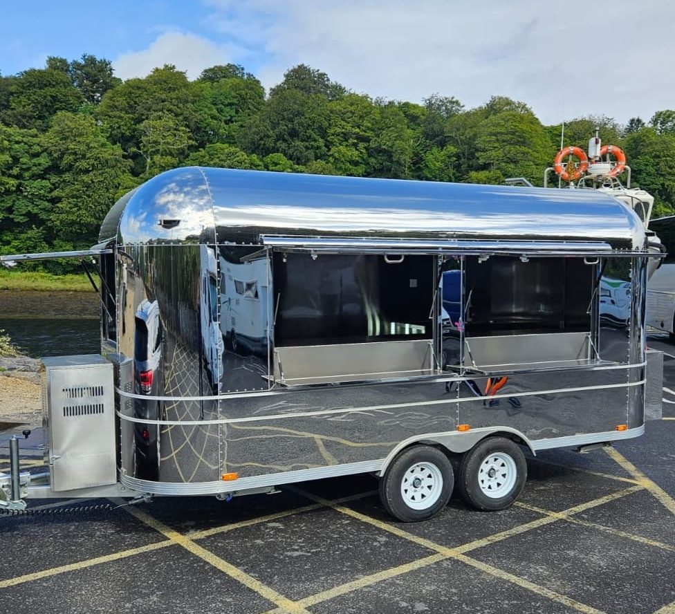 Airstream Catering Bar Trailer, 2.8m Pod In Wirral | Trailer Kings